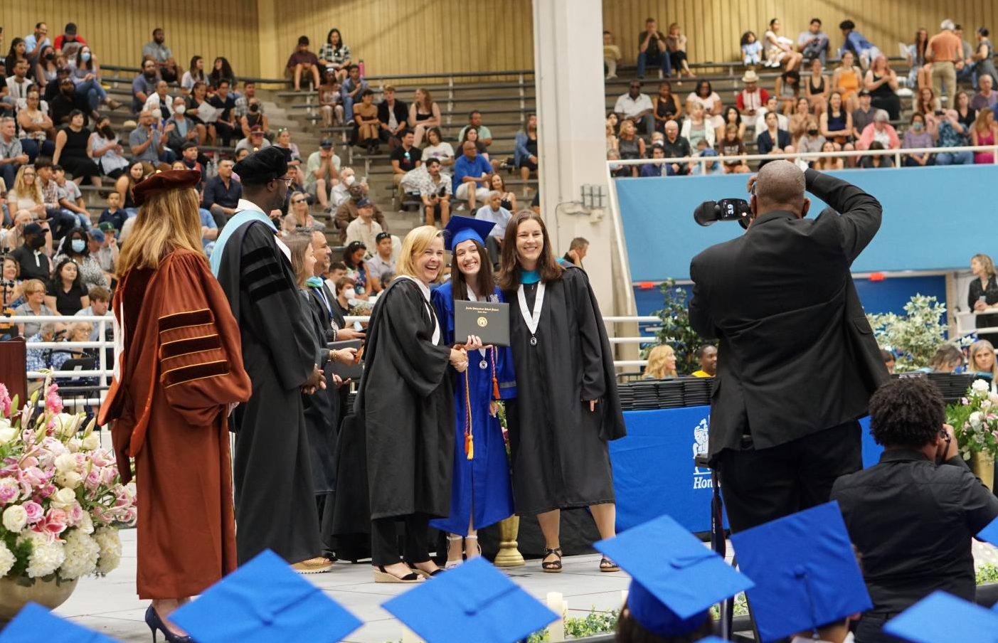 The Class of ’22 bids adieu to high school – The Shield Online